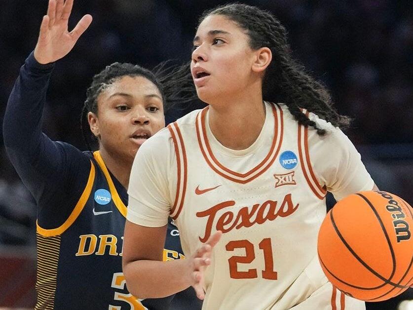 Texas guard Gisella Maul enters the NCAA transfer portal