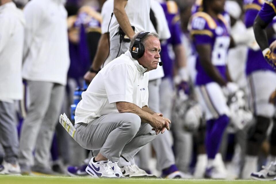 Brian Kelly, Matt McMahon Team Up To Recruit Dual-Sport Star, No. 1 TE ...