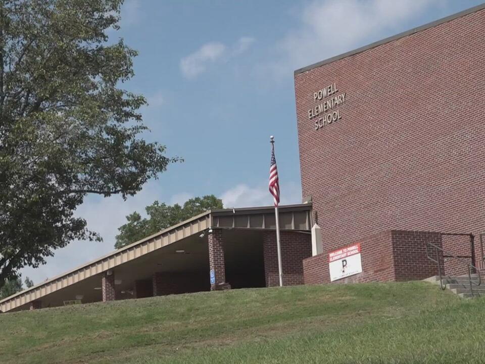 10Listens: Portable classrooms at Powell Elementary School see ...