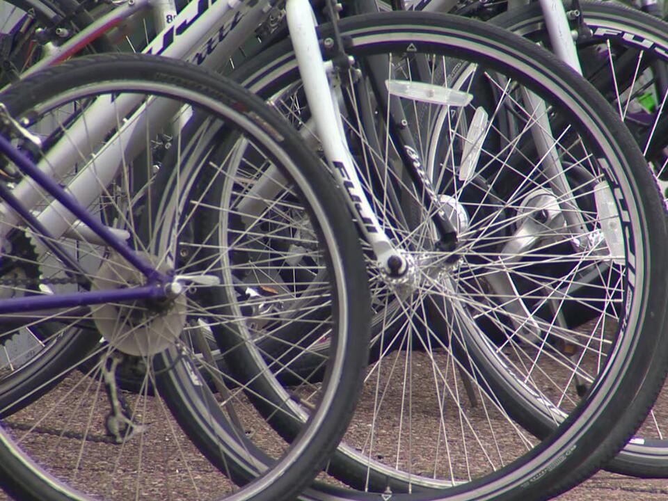Athletes make their way to KC Triathlon starting line over the weekend