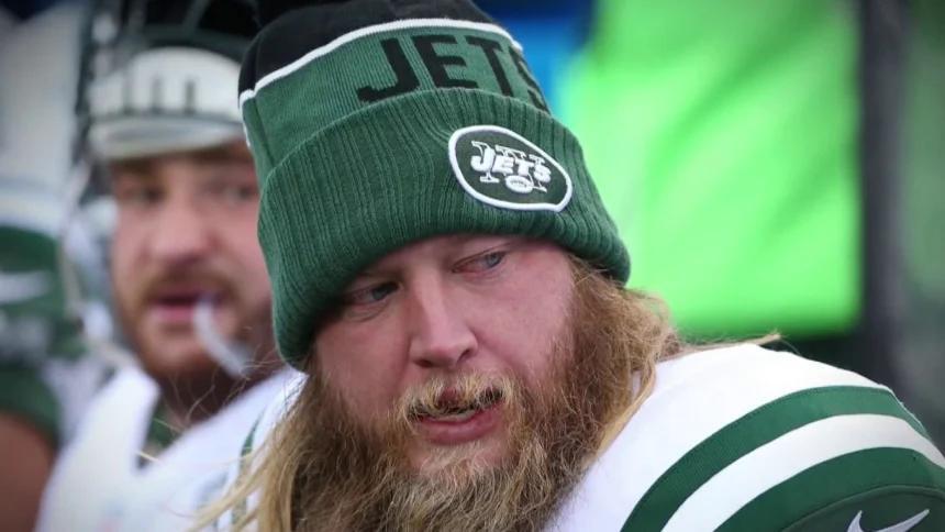 Former New York Jets star asks fans for kidney donation - NewsBreak