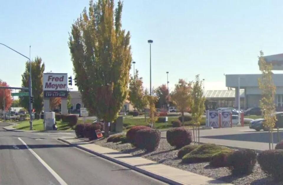 Fred Meyer to Close WA Store, Part of 60 Shutdowns Across Kroger Chain ...