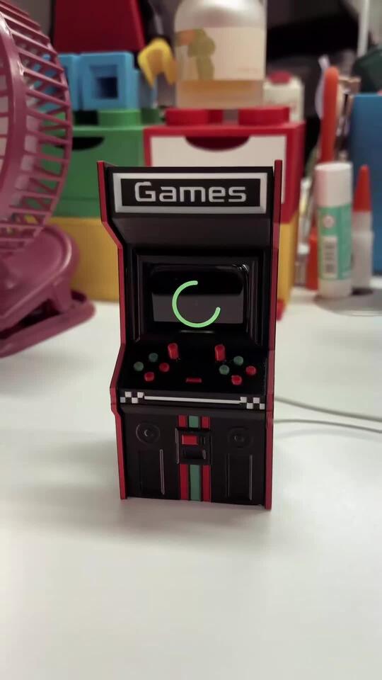 Relive the Arcade Classics Turn Your Apple Watch into a Retro Gaming ...