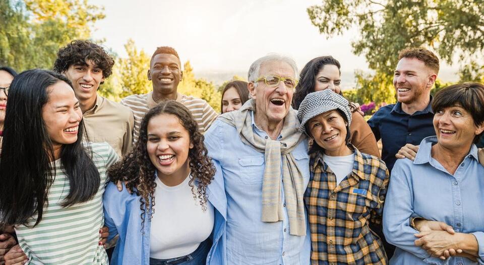 The average net worth of Americans by age in 2026. Are you ahead or ...