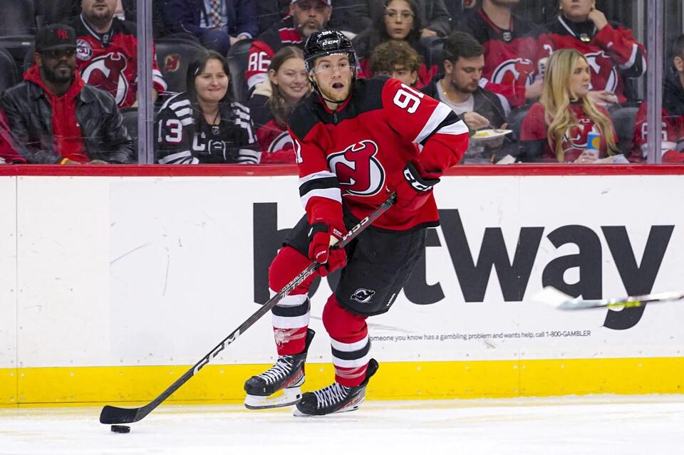 Dawson Mercer Won’t Report to New Jersey Devils Training Camp, What it ...