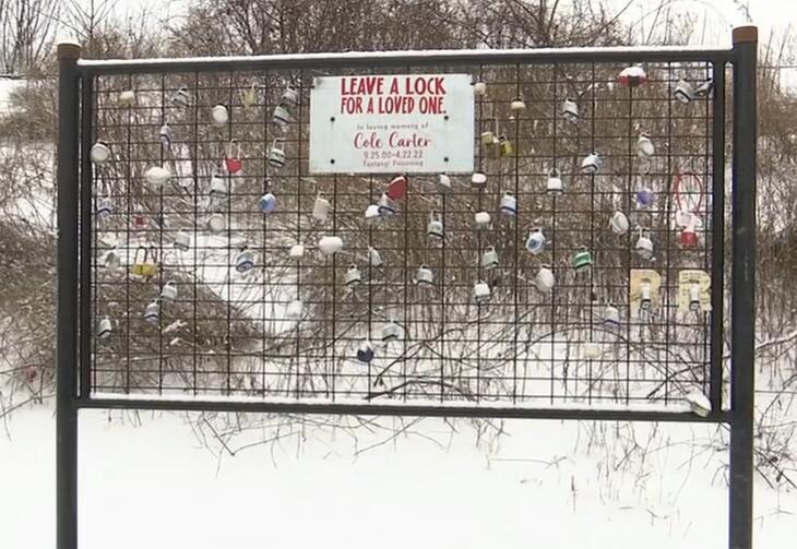 Flint’s New Memorial Lock Wall Lets Families Honor Loved Ones - NewsBreak