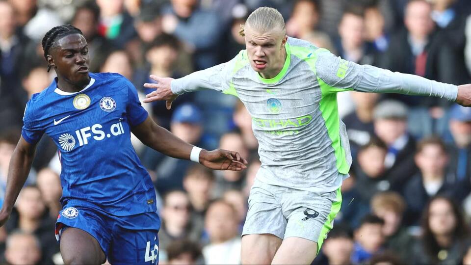 Peter Drury in Hot Water After 'Disrespectful' Comment During Chelsea v ...