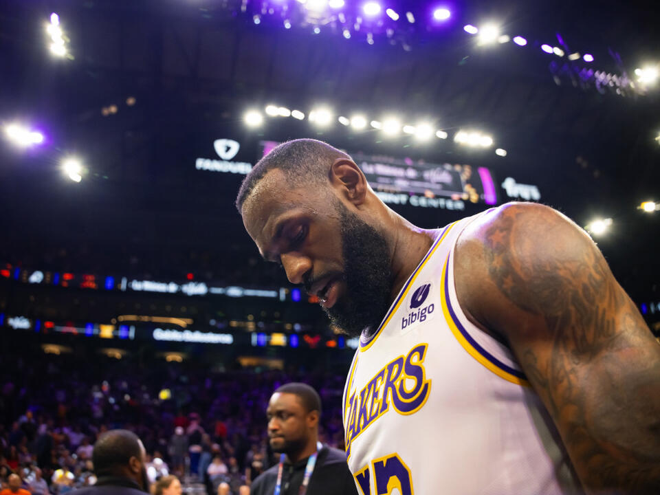 LeBron James Pays Tribute To WNBA Icon With Heartfelt Message