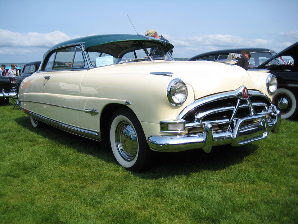 6 Muscle Cars From the 1950s That Started It All - NewsBreak