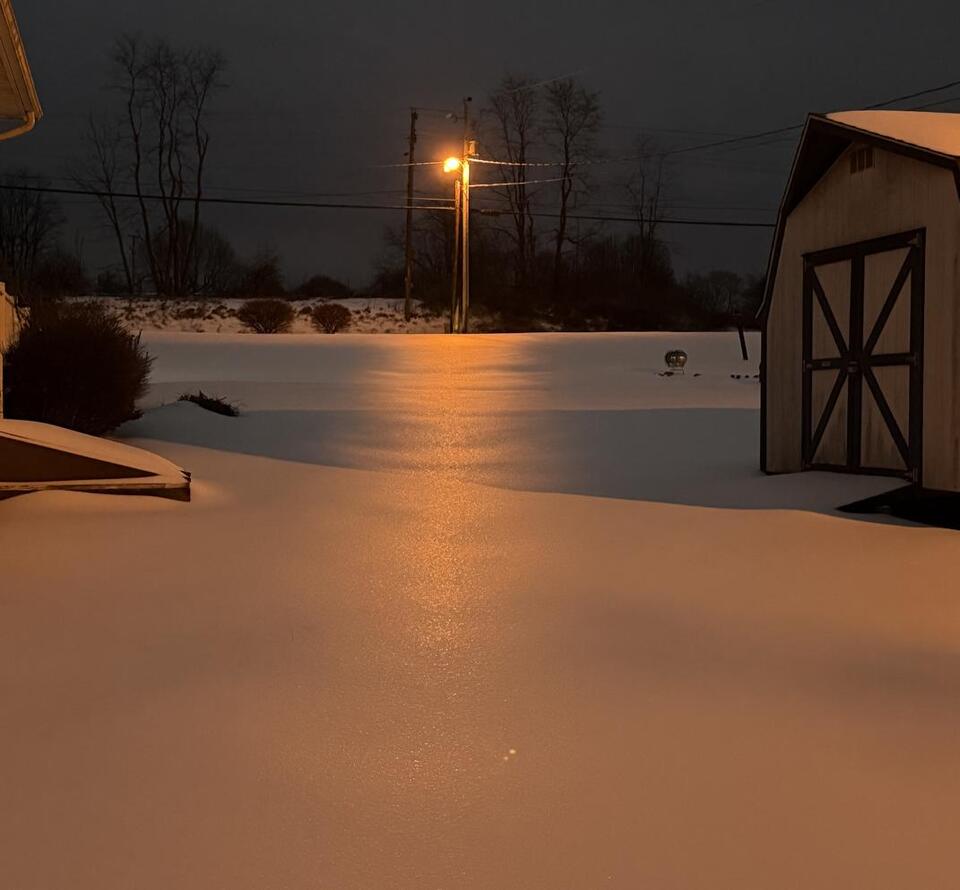 Snow and Ice Brings Business and Routines to a Halt - NewsBreak