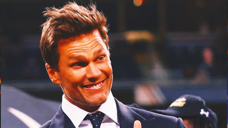 What game is Tom Brady calling? 2025 broadcasting schedule - NewsBreak