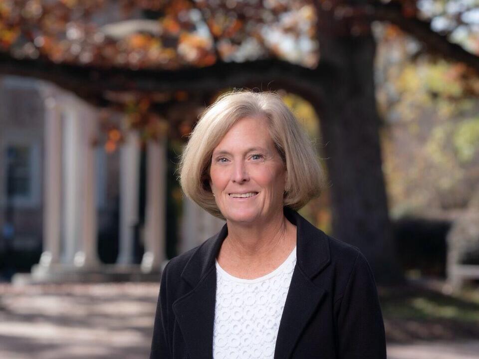 Elizabeth Williams; service held