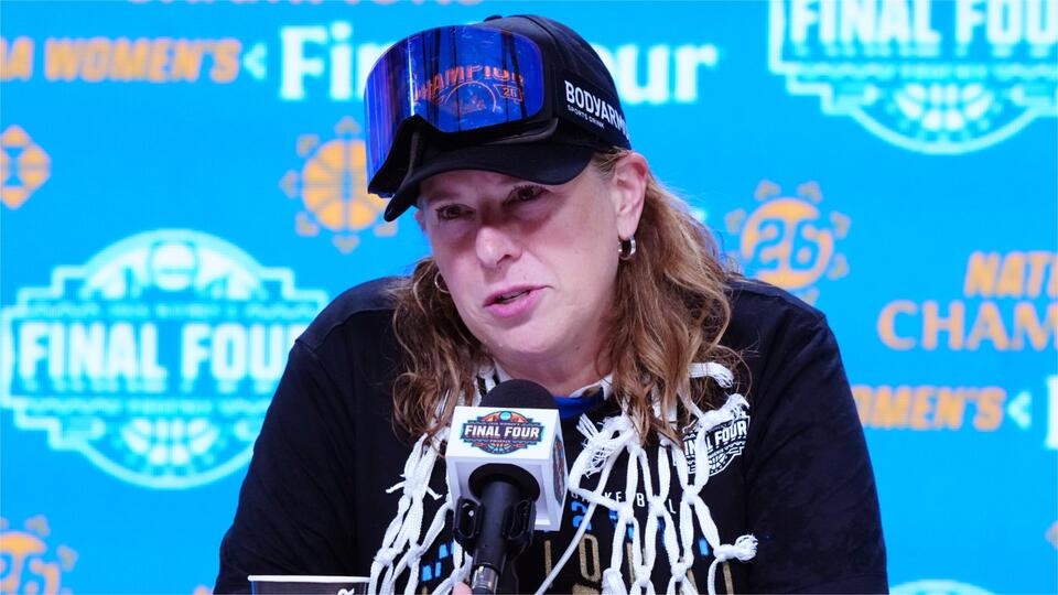 Cori Close Signs Latest Contract Extension With UCLA After Leading ...