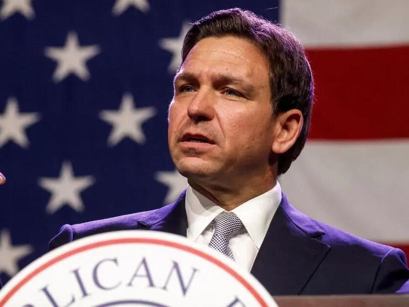 ‘Go Back To Florida, Pudding Fingers!’: Ron DeSantis' Iowa Campaign ...