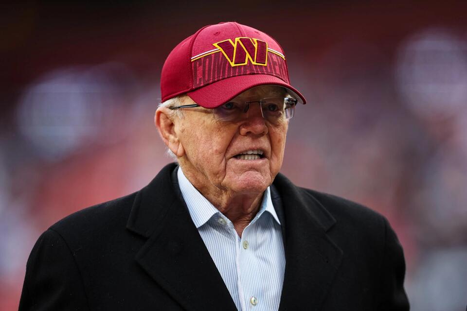 Joe Gibbs heaps praise on Jayden Daniels, Commanders' turnaround ...