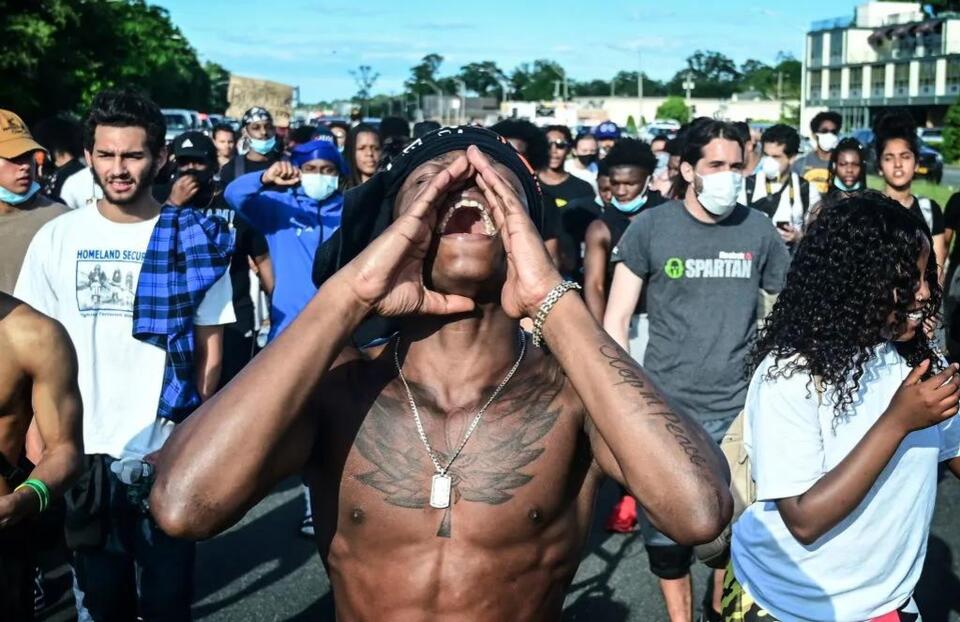 Researchers Find Negative Images Contribute To Unarmed Black People ...