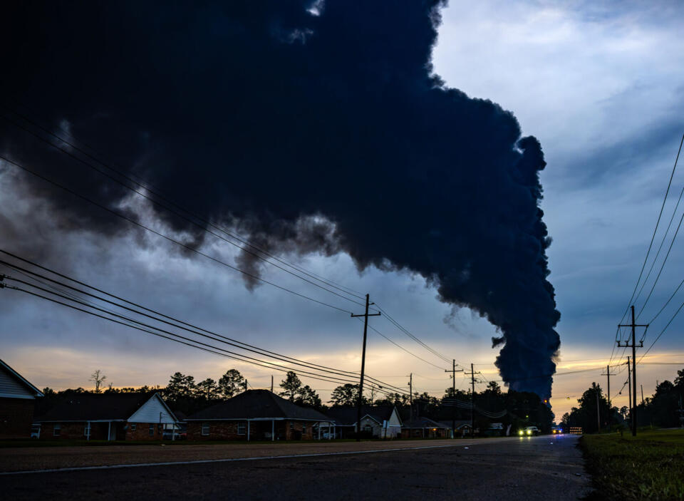 'You can kind of taste it in the air': Roseland plant explosion ignites ...