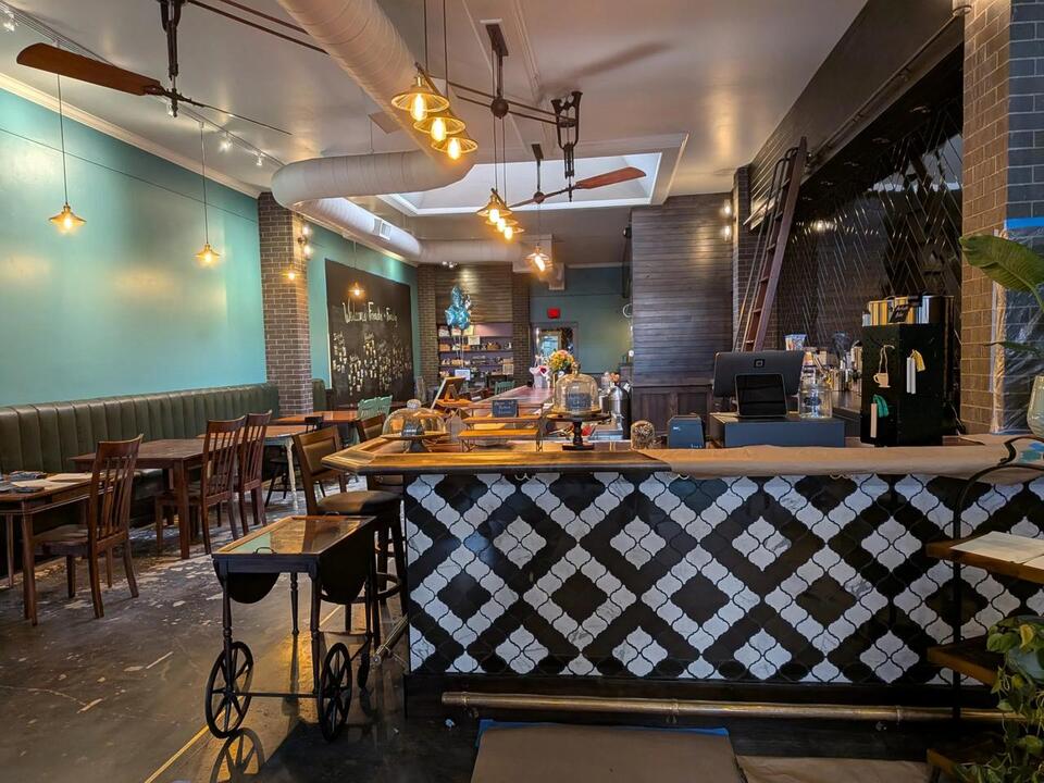 Tea & Art Lounge Opens Soon in Downtown Bend - NewsBreak