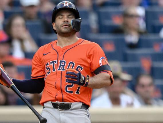 MLB umpires ejected Jose Altuve after losing his cool due to controversial call