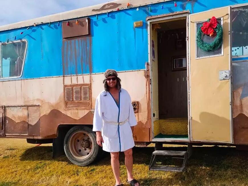 Discover What’s Inside This Awesome ‘Christmas Vacation’ RV in Colorado