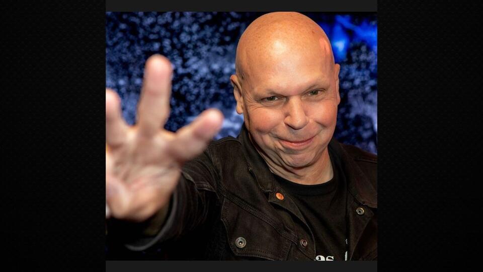 Former MTV Host Matt Pinfield ‘Incapacitated’ After Suffering Massive ...