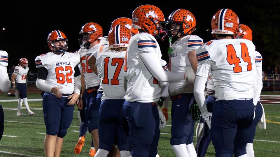 Naperville North football wins a thrilling 21-15 crosstown classic over ...