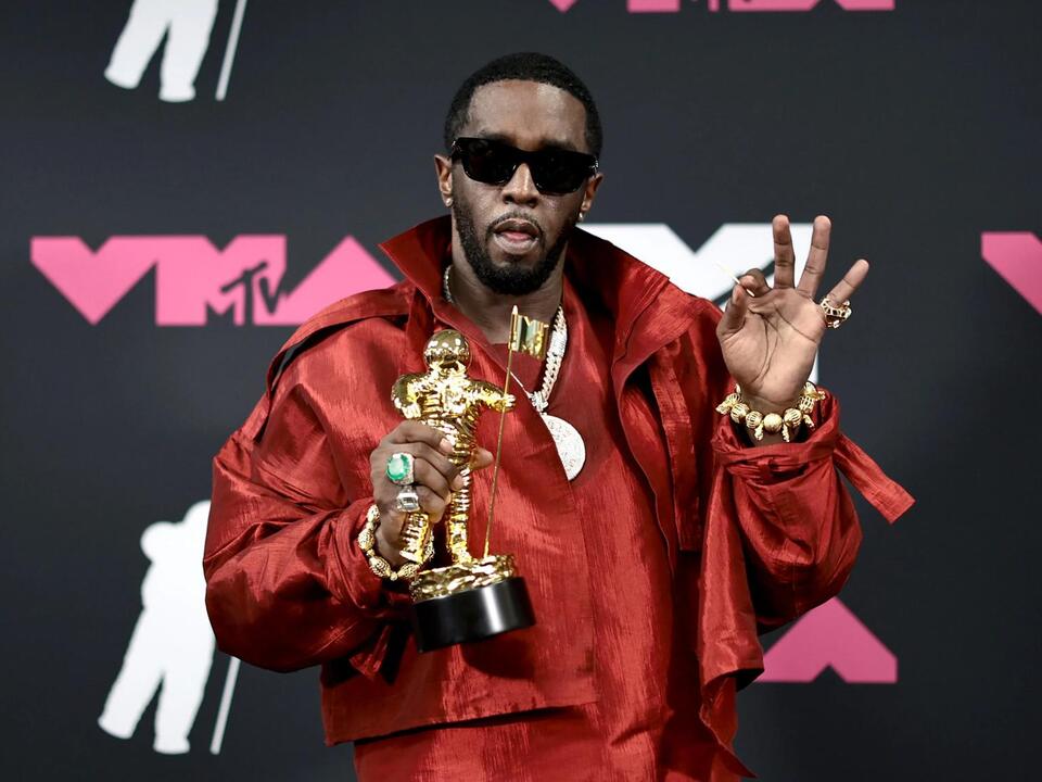 "Diddy" lawyer calls search of homes 'gross overuse' of force