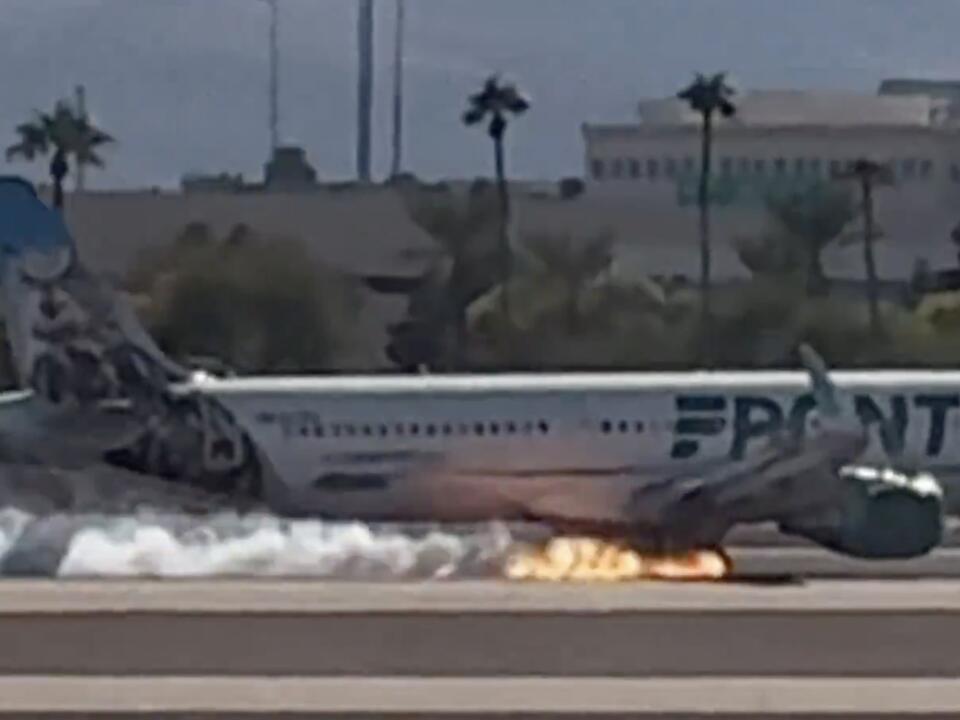 WATCH: Frontier Jet Catches Fire During ‘Hard Landing’ at Las Vegas Airport