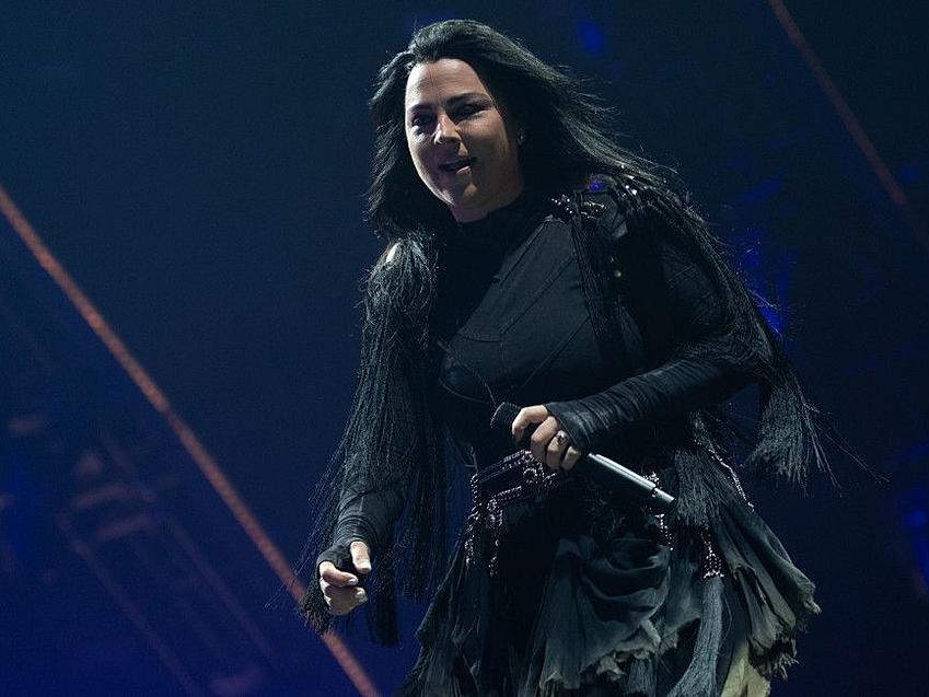 Evanescence’s Amy Lee Admits 50 Cent ‘Hates Her Guts’ After Grammy Snub