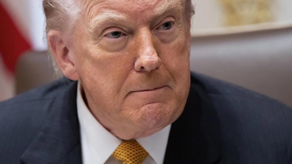 BBC Board Member Called Donald Trump A “Howling Idiot” In String Of ...