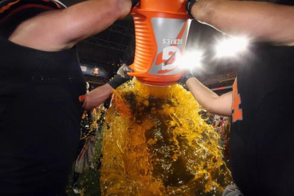 The Origins of the Gatorade Shower Tradition Explained - NewsBreak