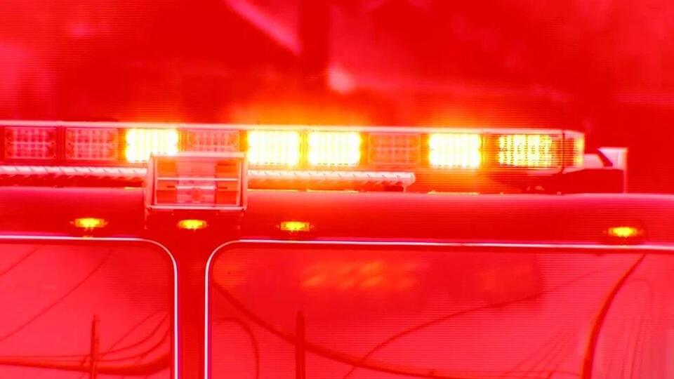 Schenectady firefighters battle Howard Street house fire amid 50 mph ...