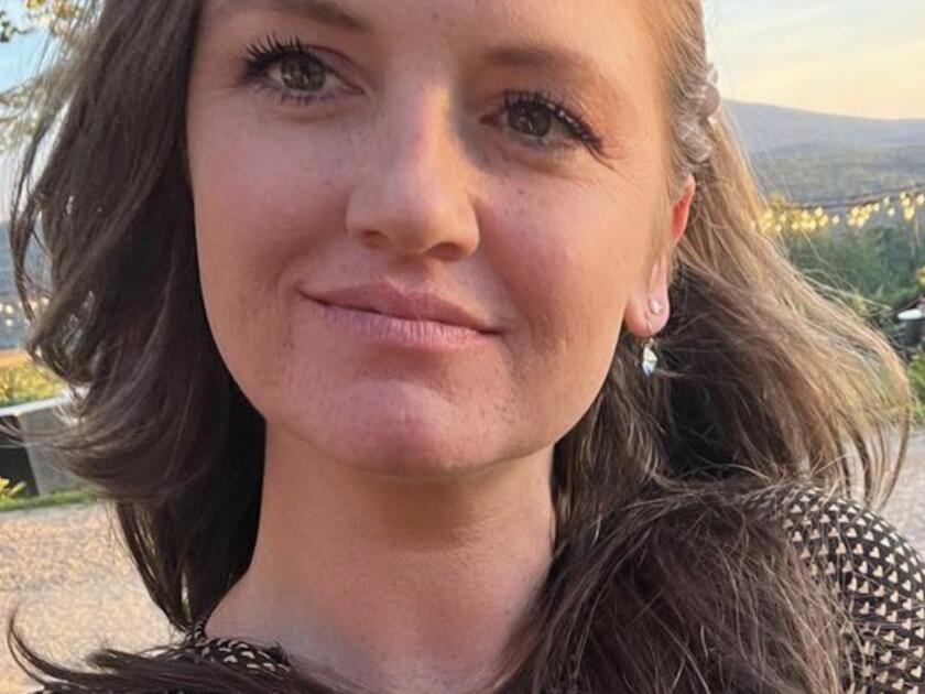 News Anchor Lindy Thackston, 43, Says ‘Not Living in Fear of Recurrence ...