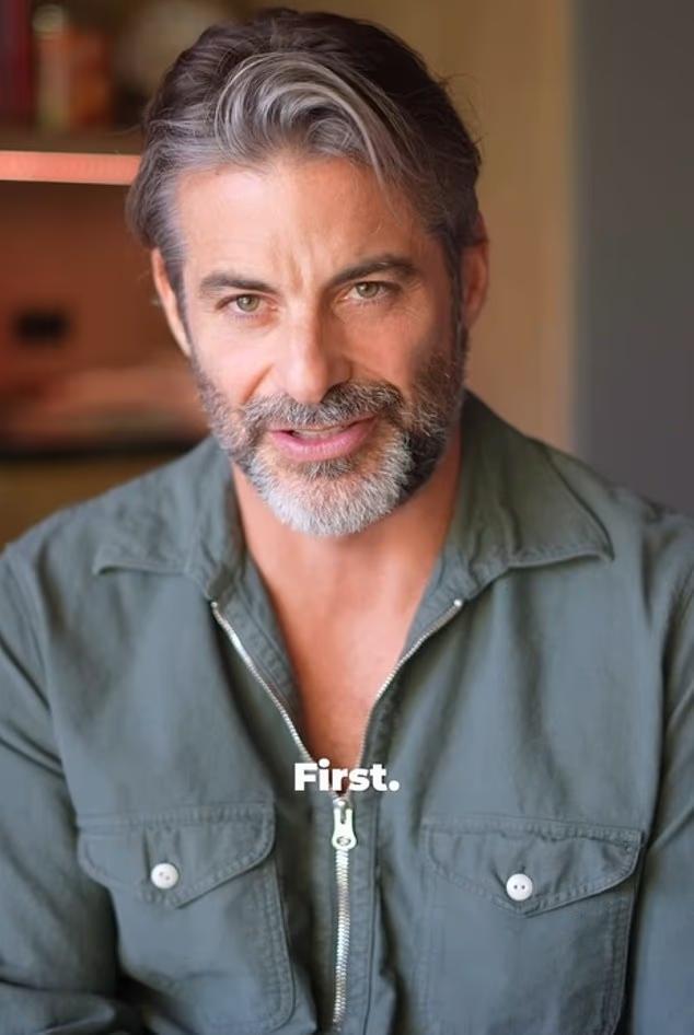 Moment Jennifer Aniston gets coy like a lovestruck teen when asked ...