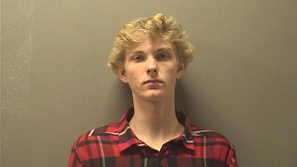Hot Springs police arrest suspect in gas station fight that left man ...