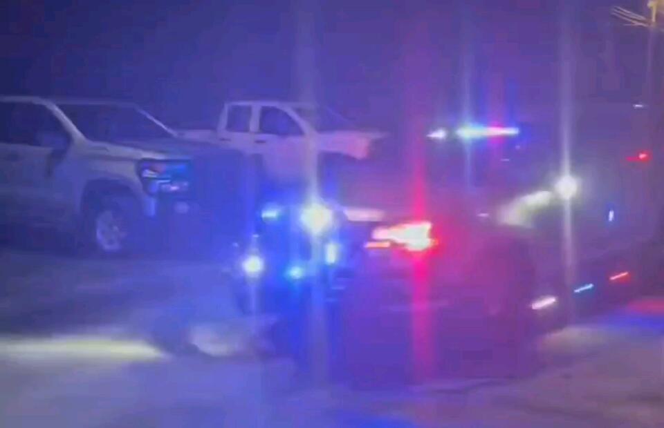 Can Anyone Explain?:’ Man Pumps Gas at Shell Station. Then He Takes a ...