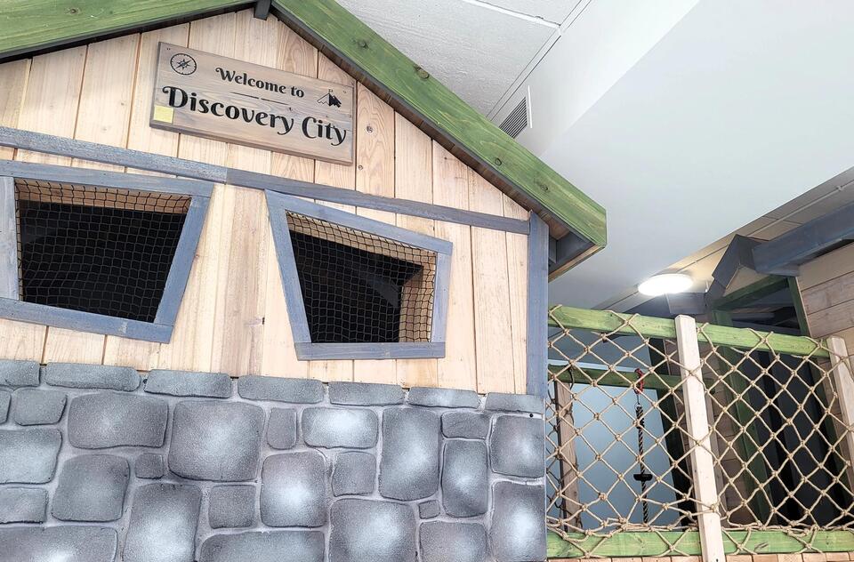 Looking for family fun? Discovery City to host glowing activities ...