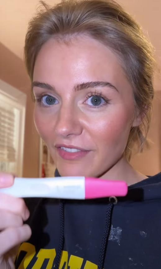 Emmy Russell, Loretta Lynn’s Granddaughter, Announces She’s Expecting ...