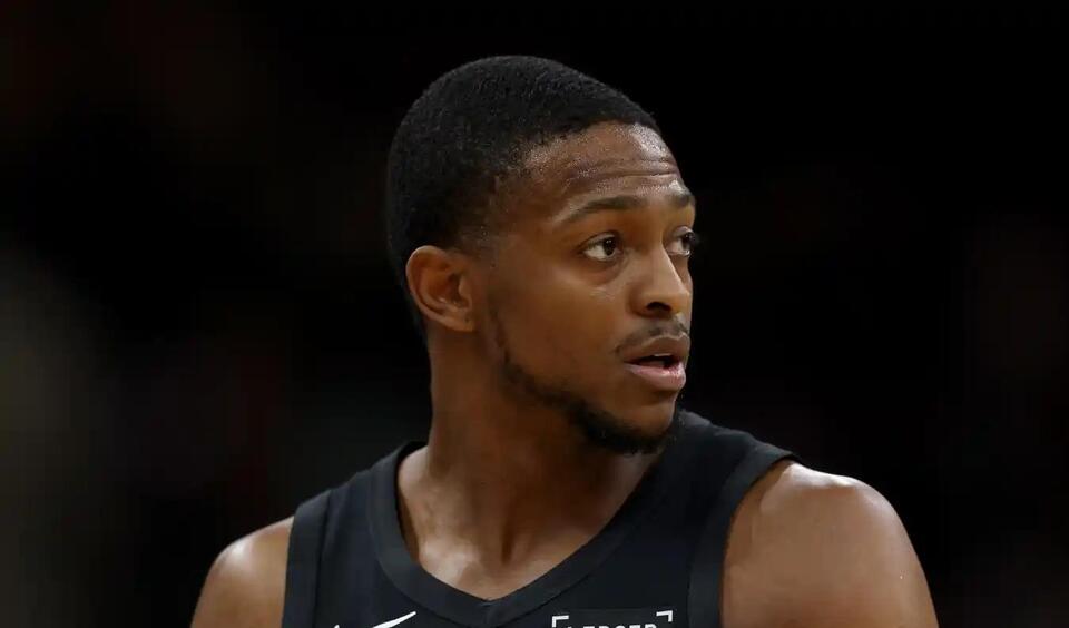 De’Aaron Fox Injury Update And Return Date: Spurs Announce Game 3 ...
