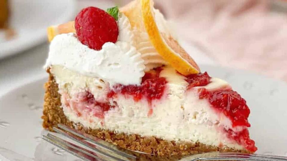 20 Cheesecake Ideas So Irresistible, They Disappear in Minutes - NewsBreak