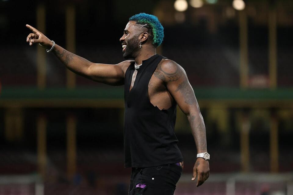 Jason Derulo talent manager wants out of woman's suit - NewsBreak