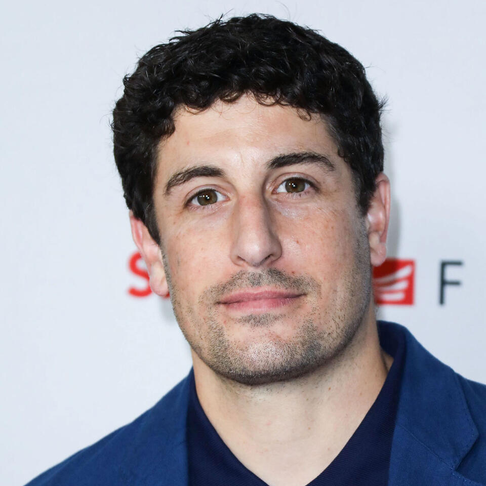 Jason Biggs Flaunts His 35-Lb Weight Loss After Cutting Ice Cream And ...
