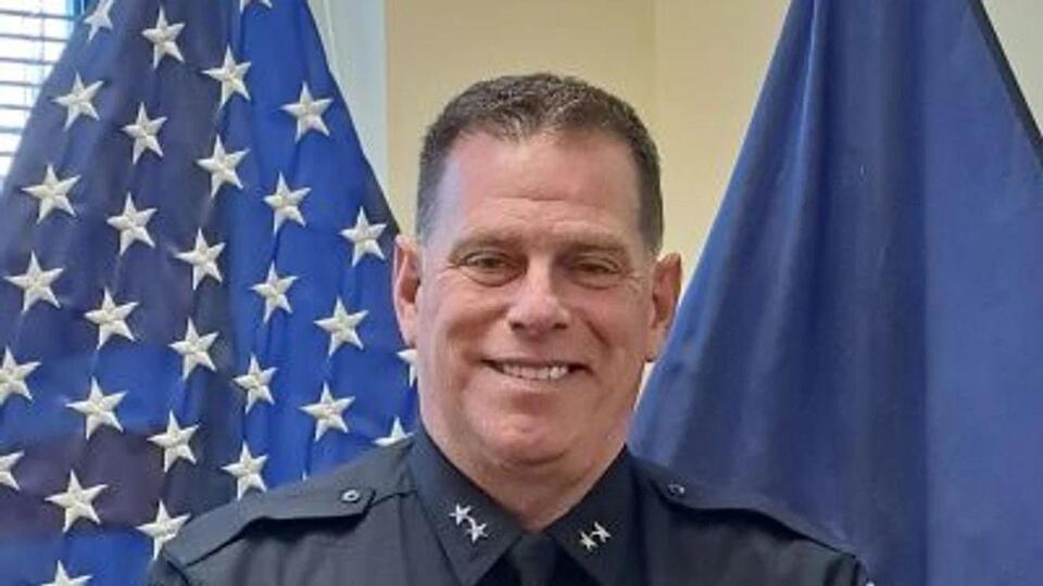 Maine Capitol Police chief resigns after arrest outside Hallowell bar ...