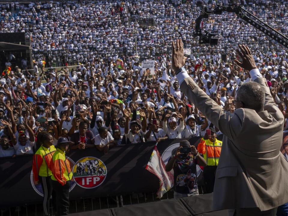 South Africa’s IFP party says it will join a unity government, a step toward ending deadlock