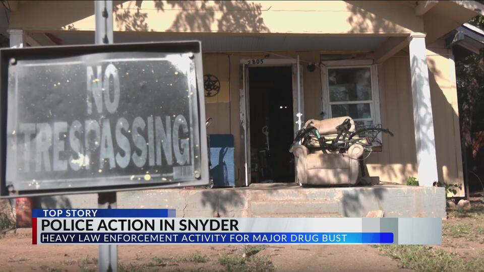 ‘Guns everywhere’: Neighbor recalls raid as Snyder drug bust leads to ...