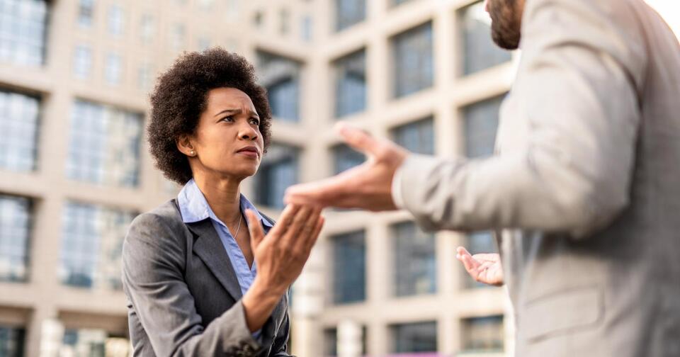 People who never apologize when they’re wrong typically display these ...