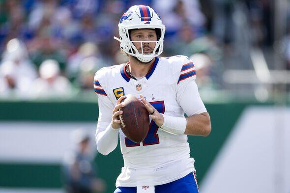 Why Josh Allen is wearing visor for first time in NFL game on Thursday ...