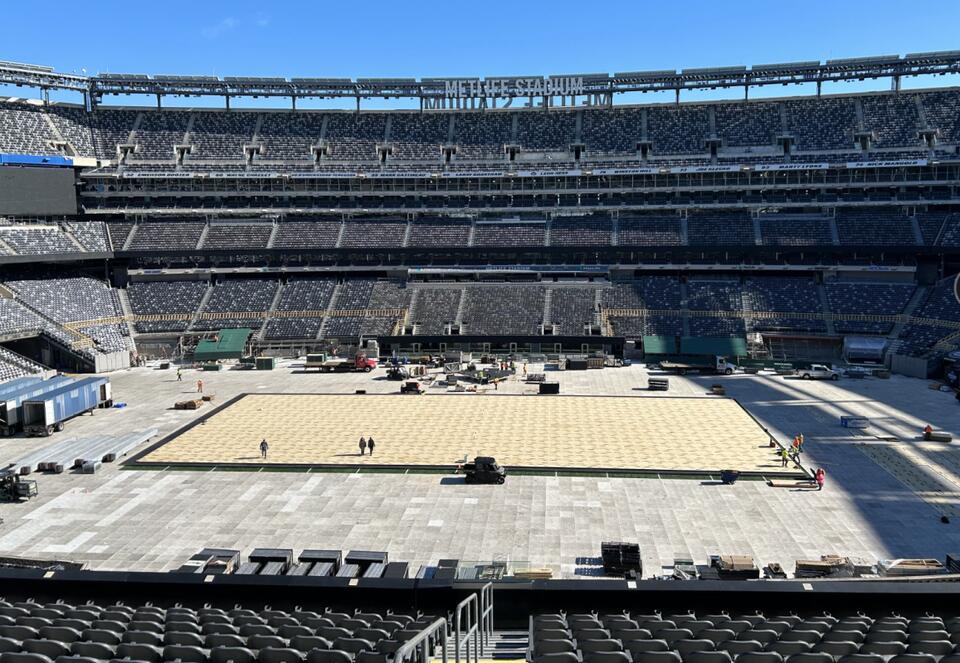 Rink Taking Shape At MetLife Ahead Of Rangers Stadium Series Game ...