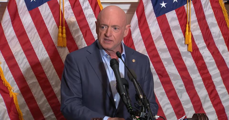 EXCLUSIVE: Arizona Senator Mark Kelly introduces bill putting limits on ...