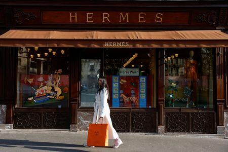 Luxury brand Hermes to pass on tariff costs to US clients as sales ...